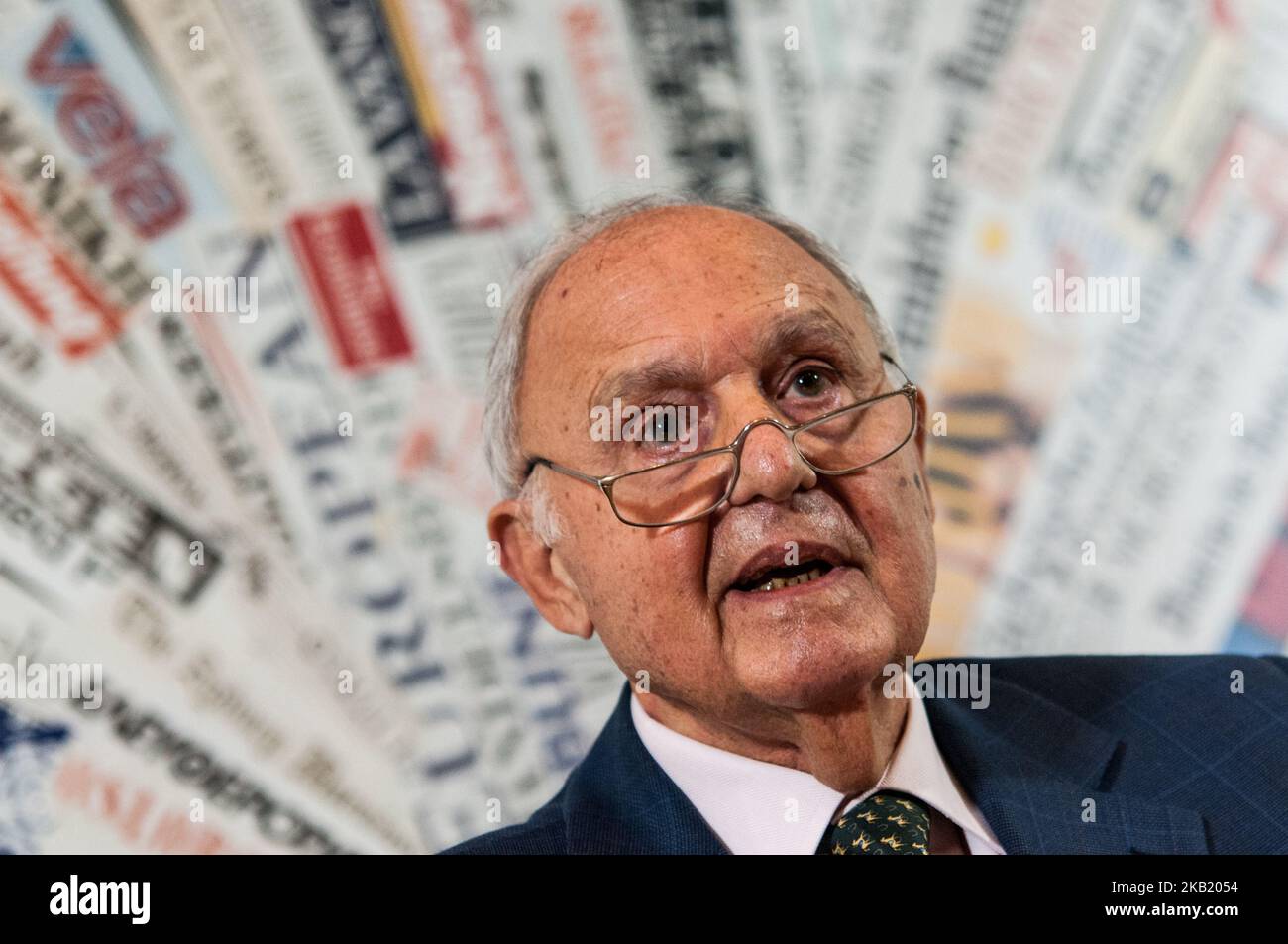 Conference of the Minister of European Affairs Prof. Paolo Savona to ...