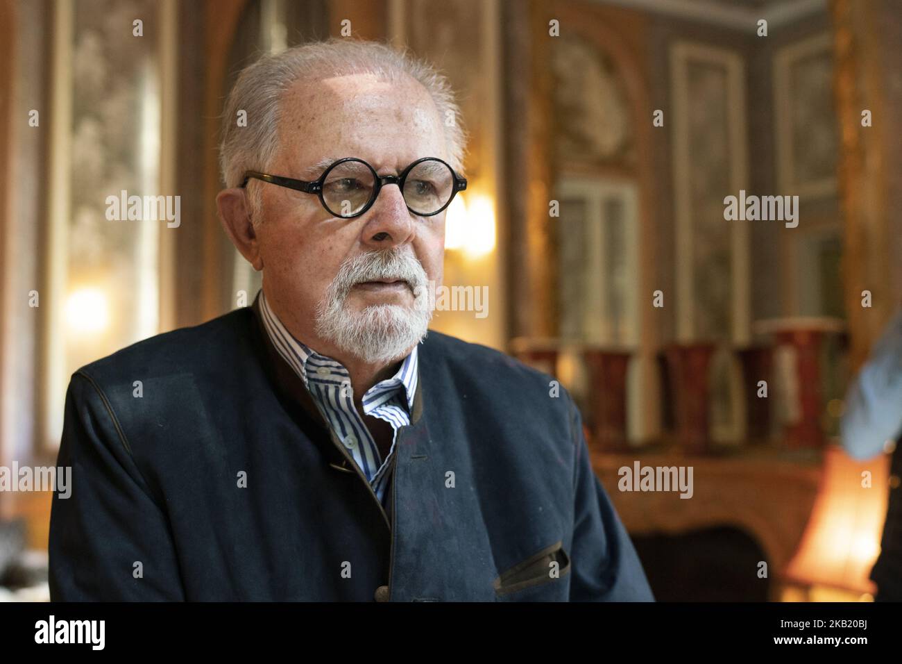 The teacher Fernando Botero during the presentation of the book Women ...