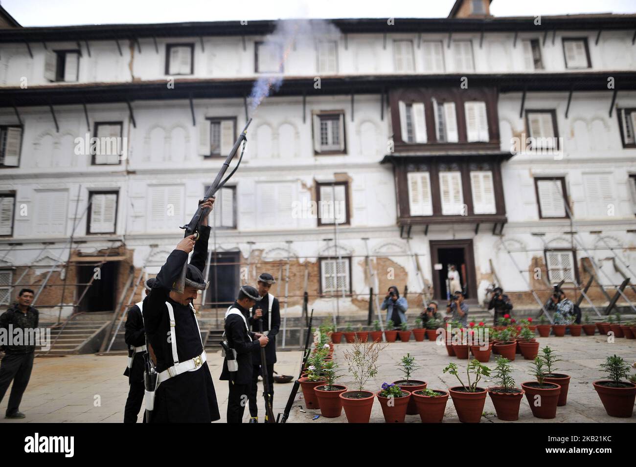 Nepalese Army Personnels of Gurujuko Paltan gun fire during the ...