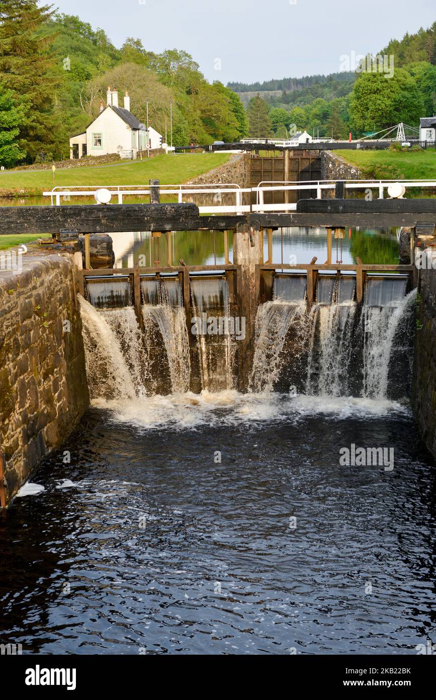 Scottish canal hi-res stock photography and images - Alamy