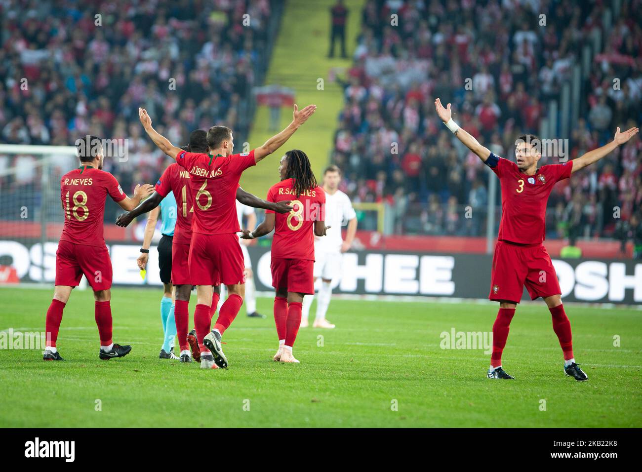 Portugal national football team hi-res stock photography and images - Alamy