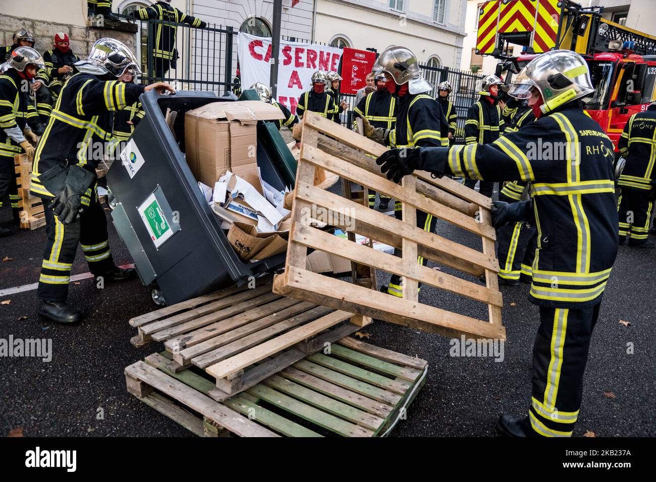 The firemen of the fire station of the 7th arrondissement of Lyon on ...