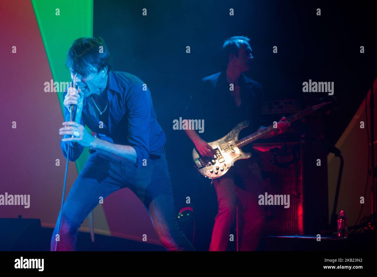Brett anderson suede 2018 hi-res stock photography and images - Alamy