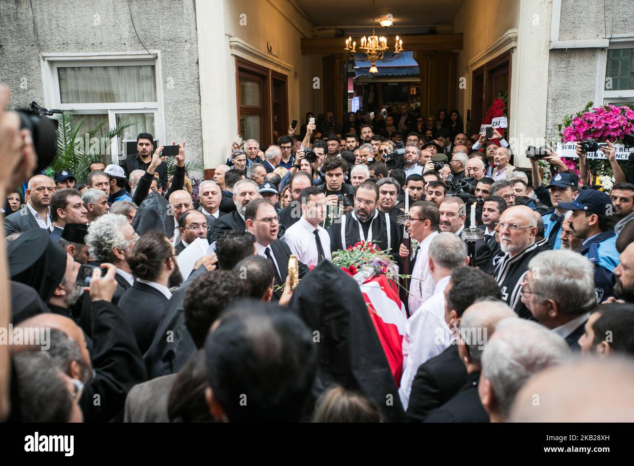 Turkey istanbul human interest turkish photographer ara guler coffin ...