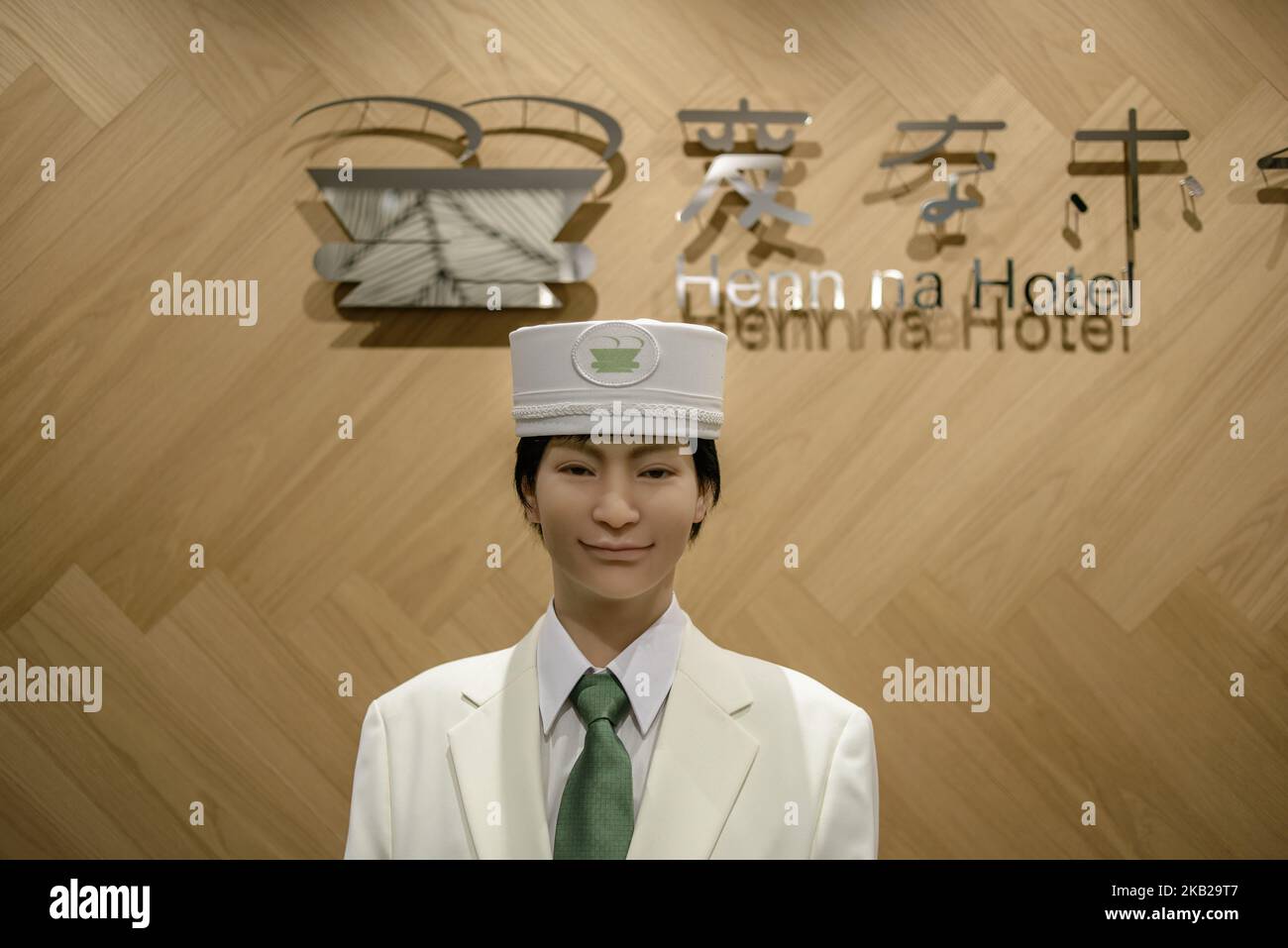 Robots in charge of the reception at the Henn na Hotel, Akasaka ...