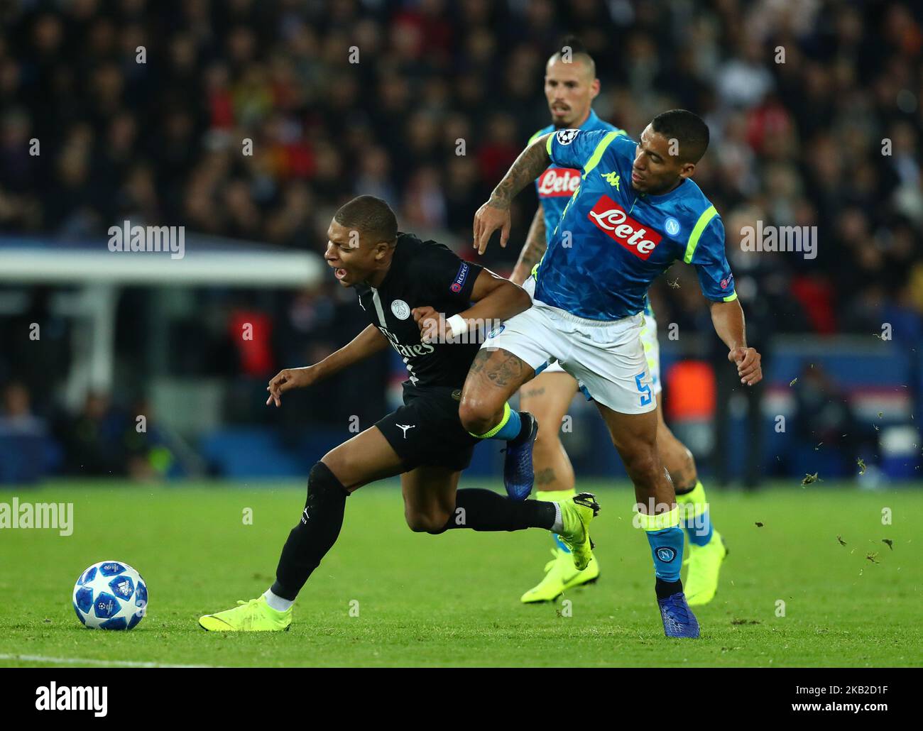 Paris Saint-Germain - SSC Napoli : UEFA Champions League Group C Kylian ...