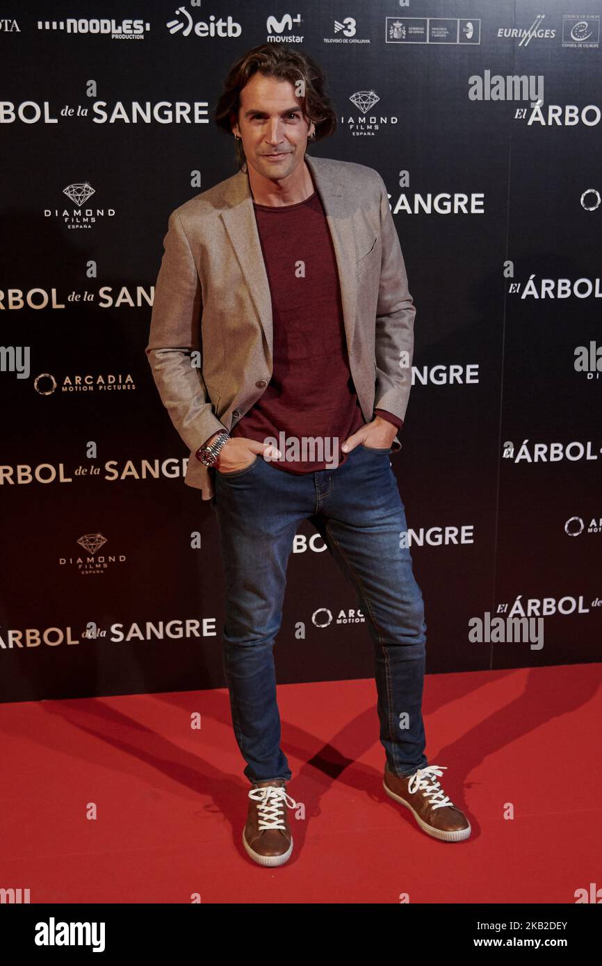Alex Adrover attends the 'El arbol de la sangre' movie photocall at ...