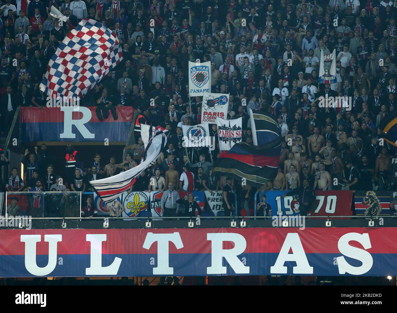 Paris Saint-Germain - SSC Napoli : UEFA Champions League Group C Psg ...