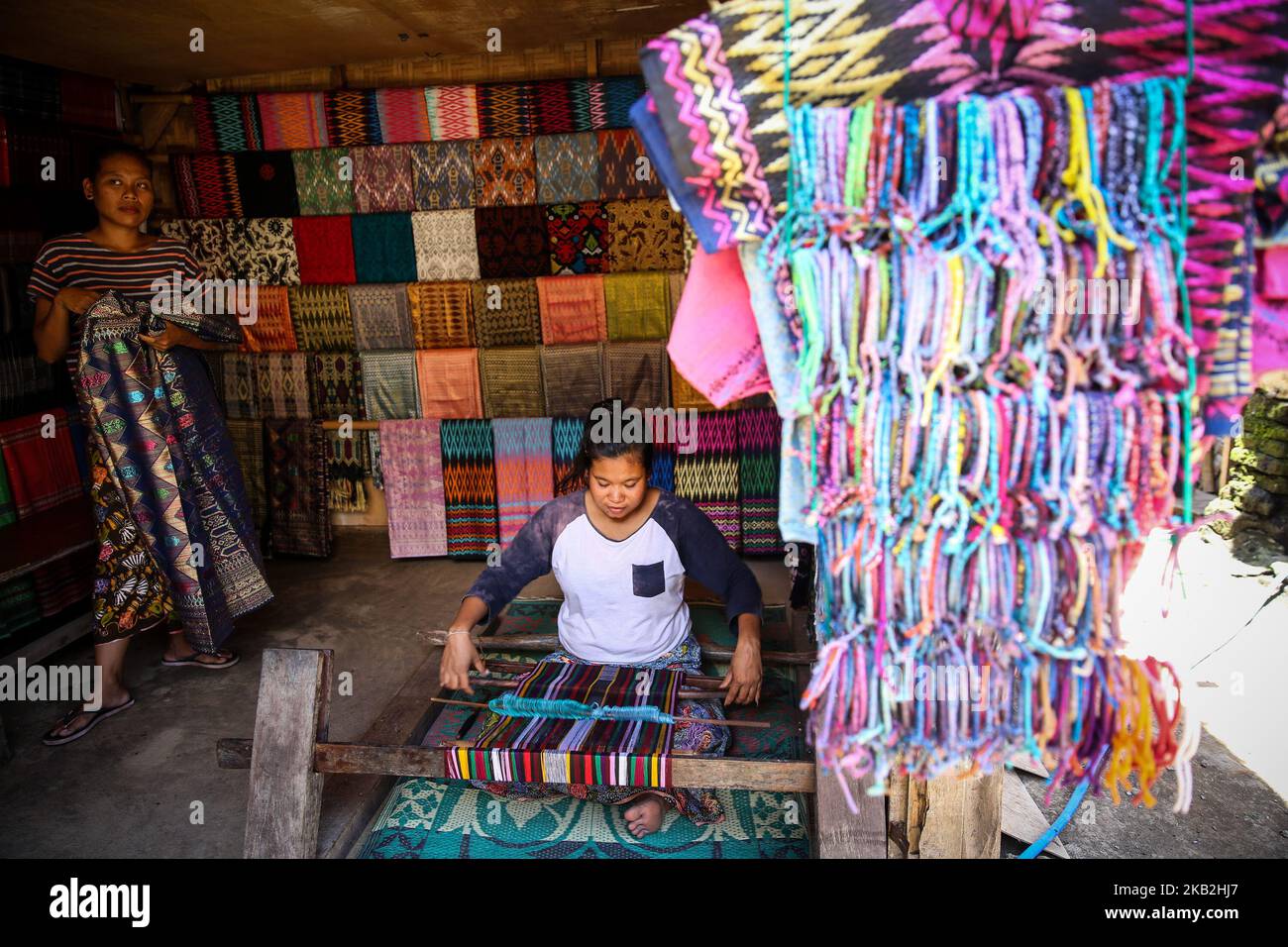 Sasak village sade lombok island hi-res stock photography and images ...