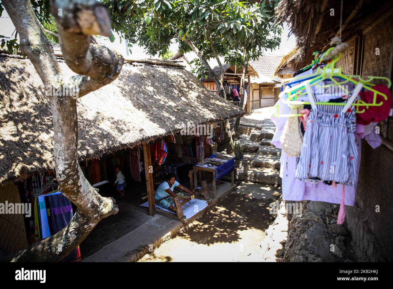 Sasak village sade lombok island hi-res stock photography and images ...