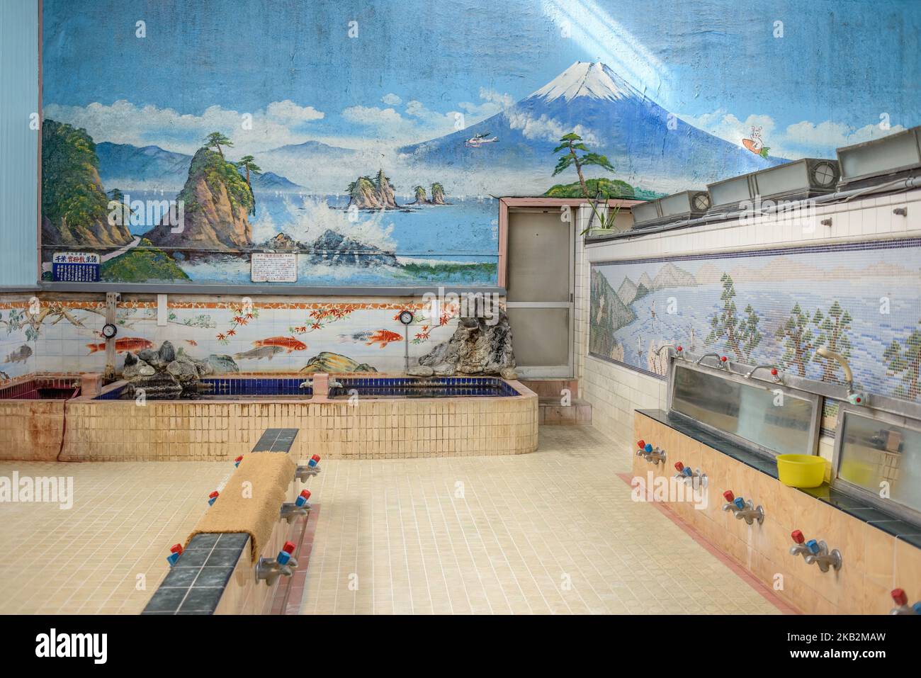 Japanese bath house tokyo hi-res stock photography and images - Alamy