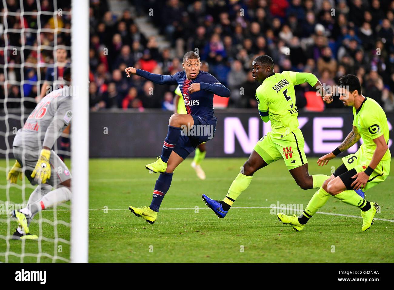 Neymar jr killian mbappe hi-res stock photography and images - Alamy