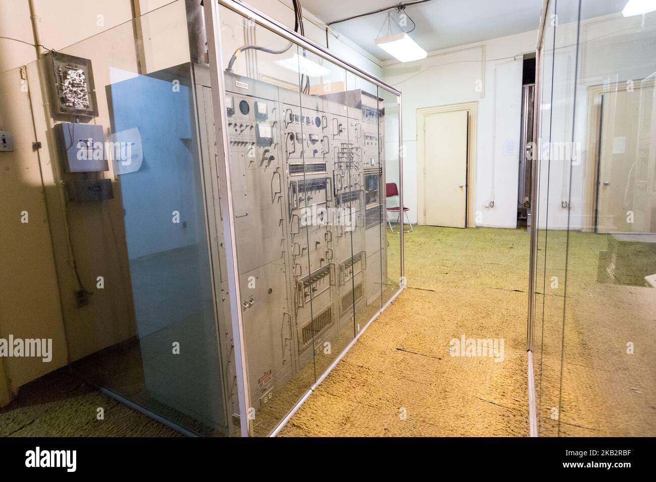 American embassy tehran 1979 hi-res stock photography and images - Alamy