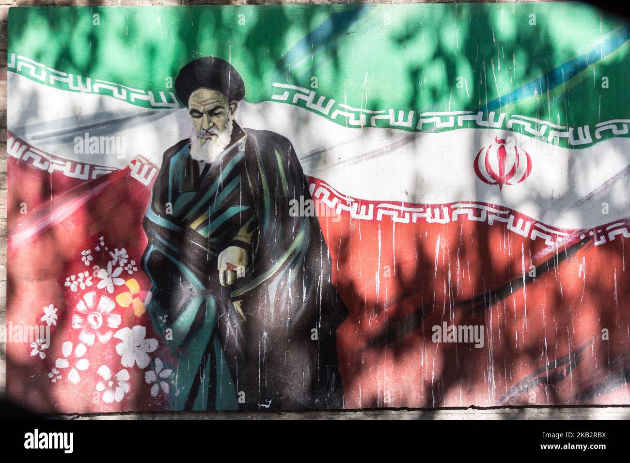 Revolutionary graffiti of Ruhollah Khomeini, the first post revolution ...