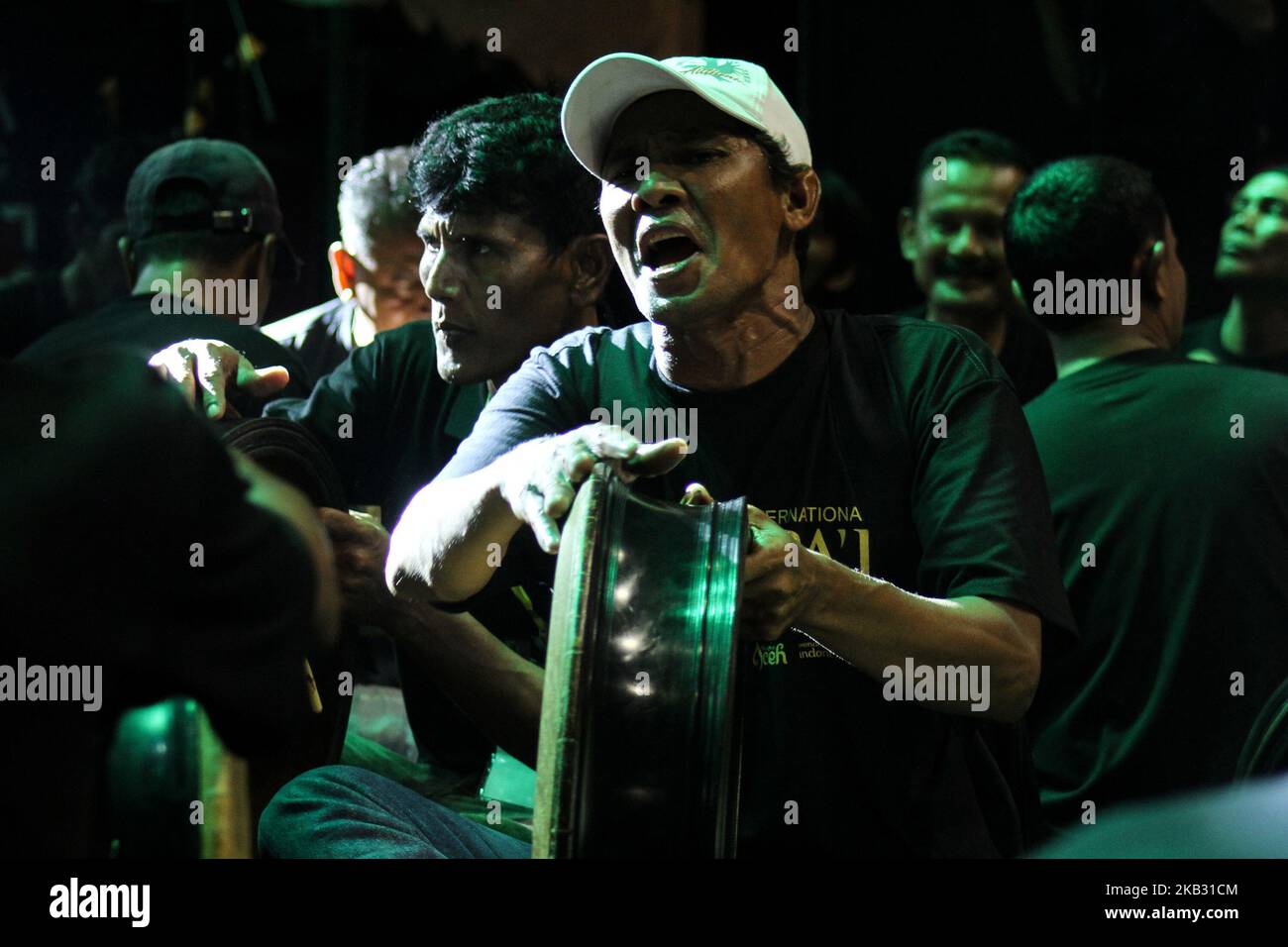 The Acehnese performed "Rapa'i Uroh" at the the Aceh International Rapa ...
