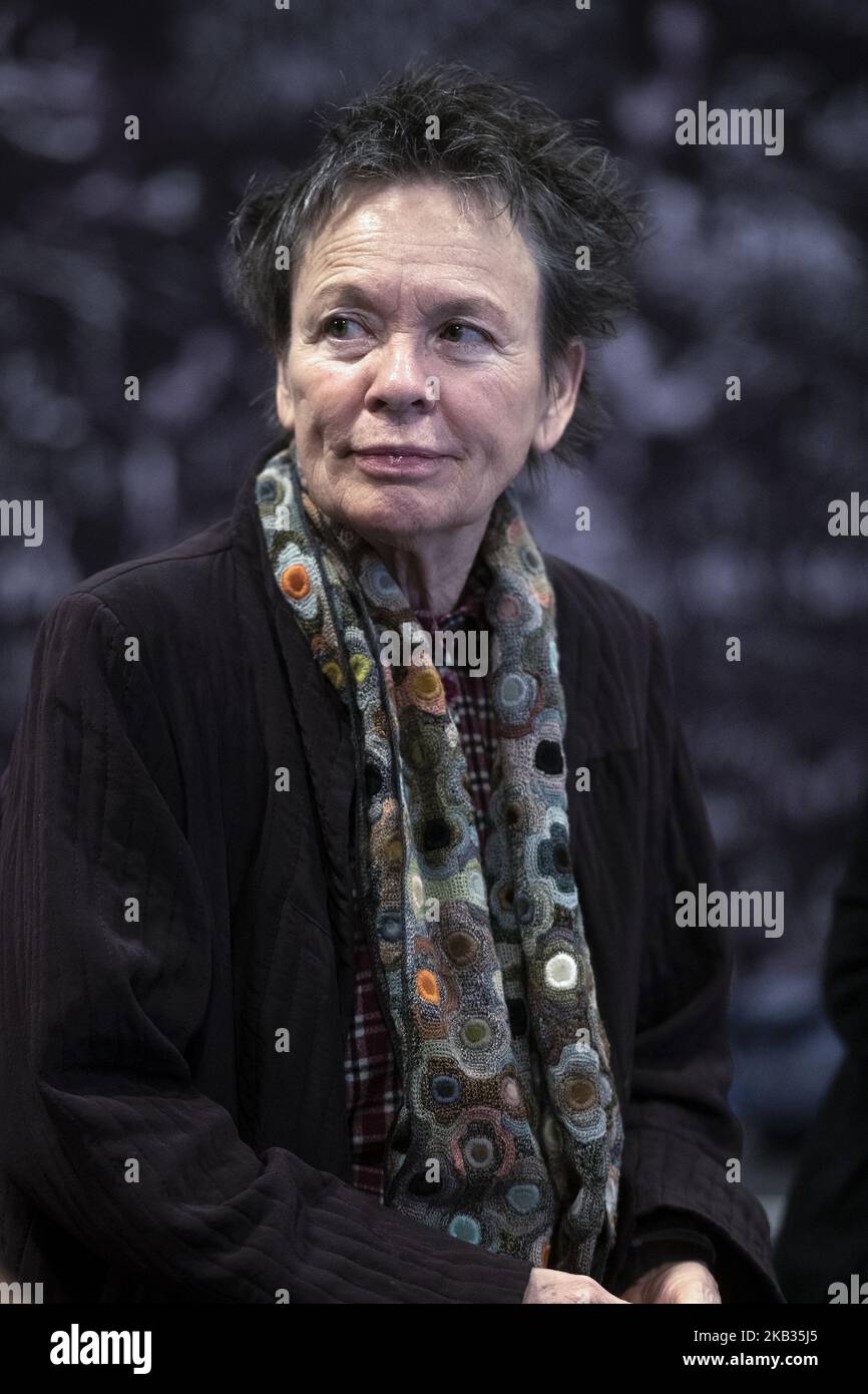 Laurie anderson chalkroom hi-res stock photography and images - Alamy
