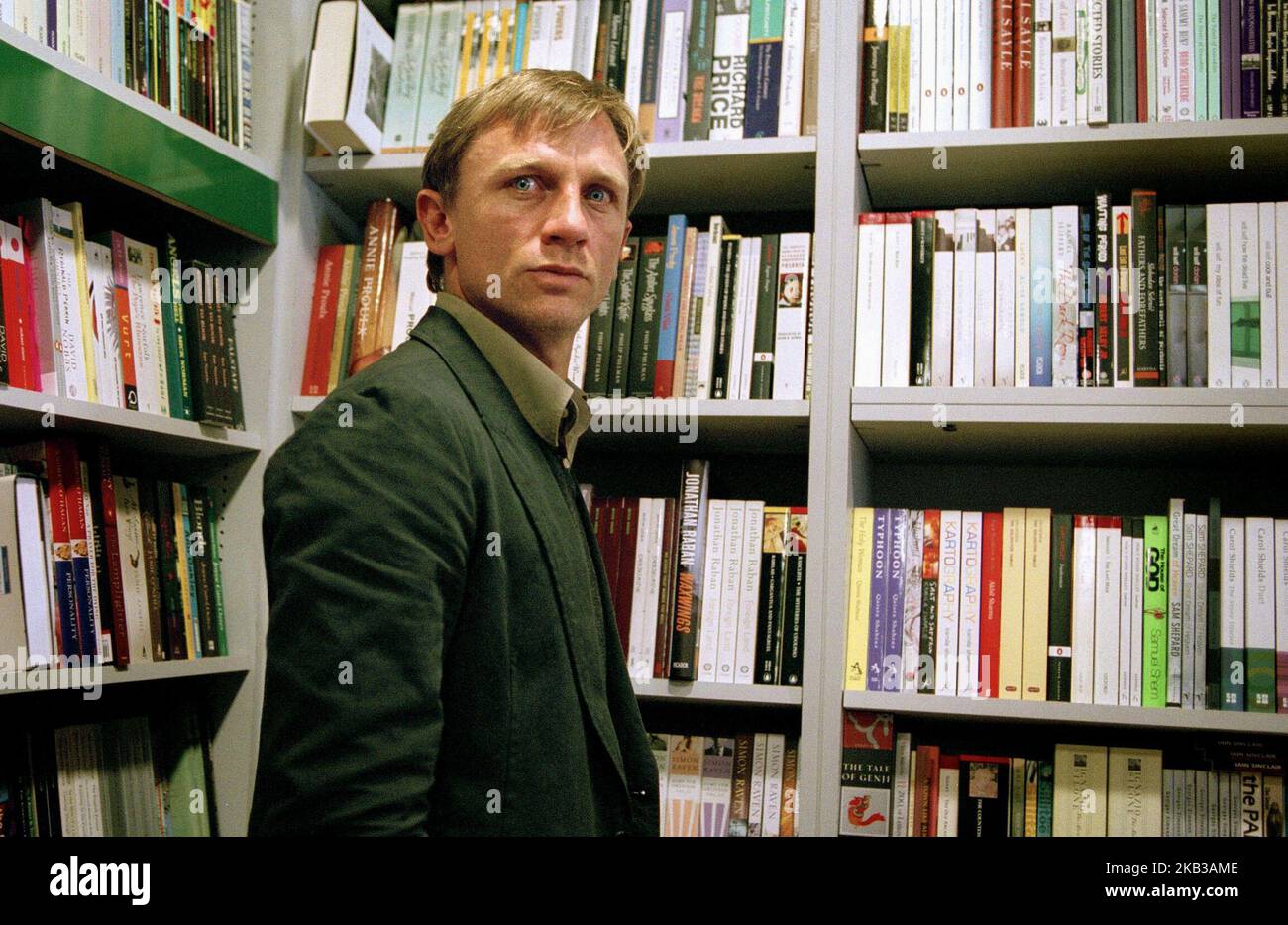 Enduring love film hi-res stock photography and images - Alamy