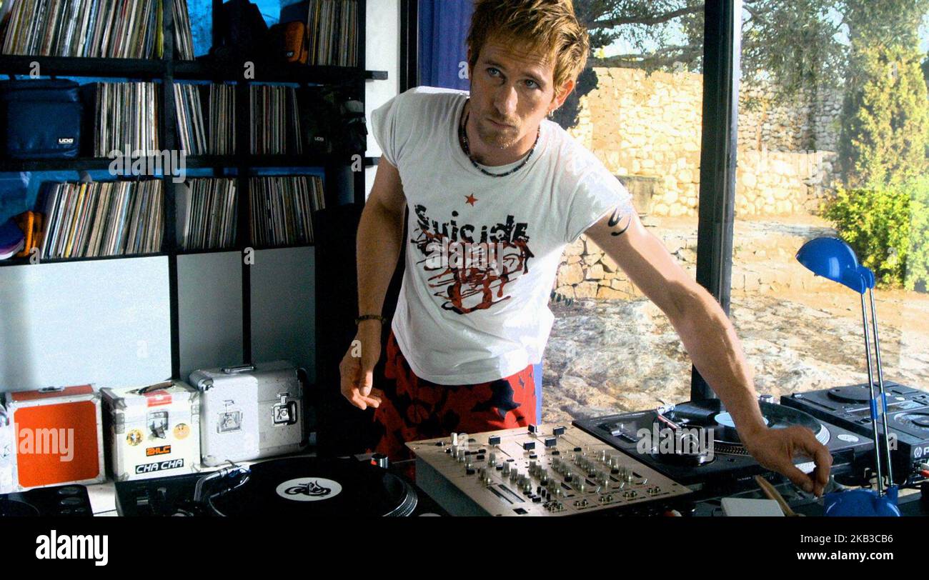 Paul kaye hi-res stock photography and images - Alamy