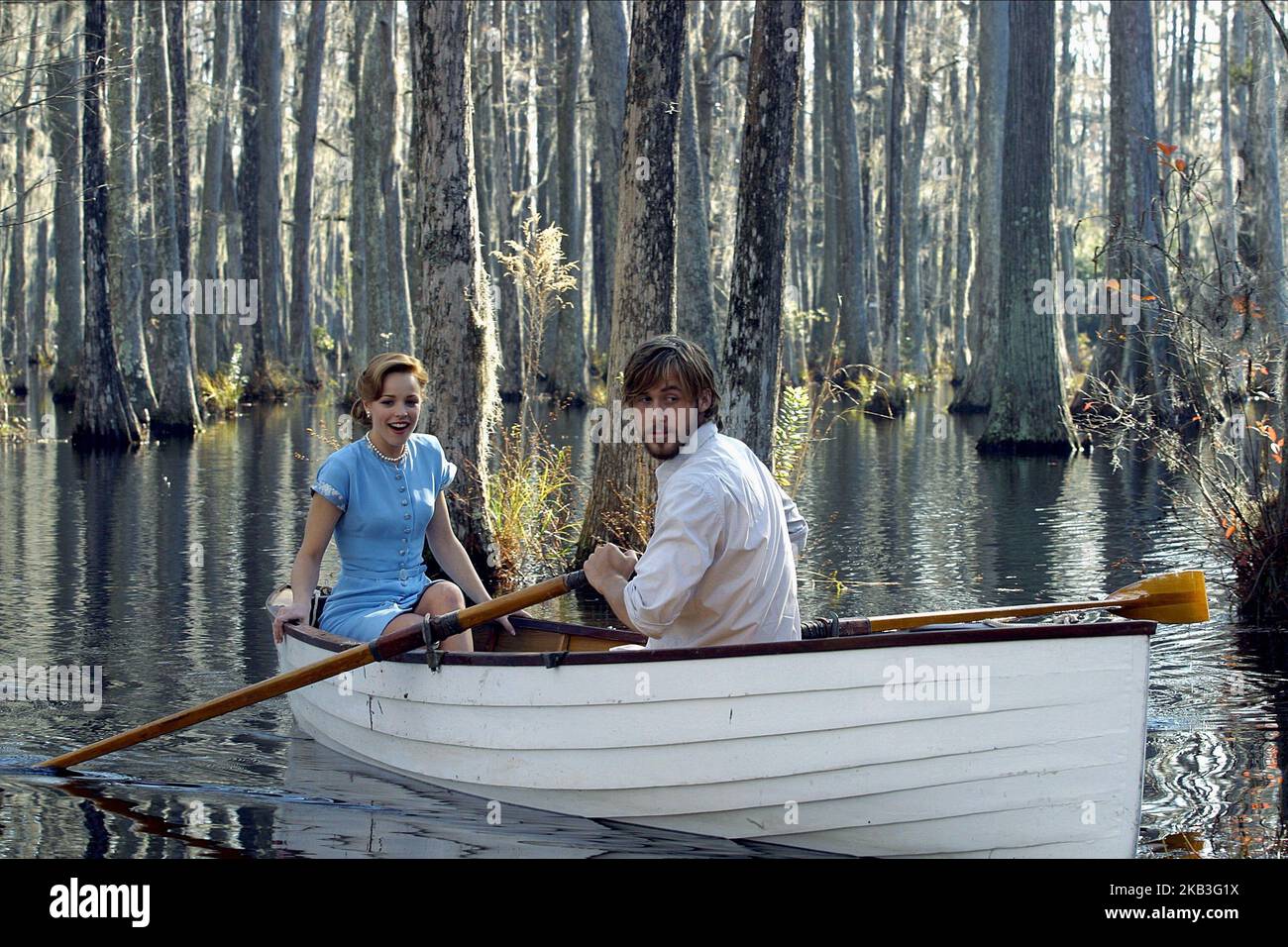 THE NOTEBOOK, RACHEL MCADAMS, RYAN GOSLING, 2004 Stock Photo - Alamy