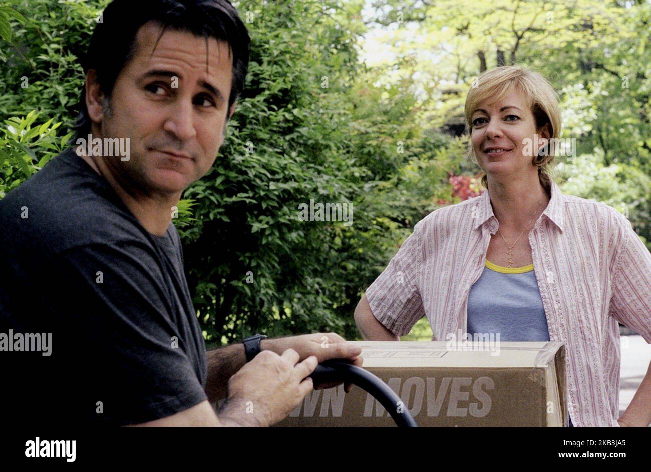 WINTER SOLSTICE, ANTHONY LAPAGLIA, ALLISON JANNEY, 2004 Stock Photo - Alamy