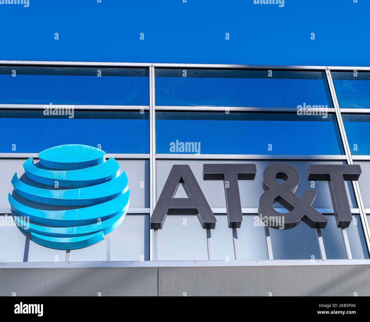 Los Angeles, CA, USA - November 3, 2022: Close up of an AT&T store sign ...