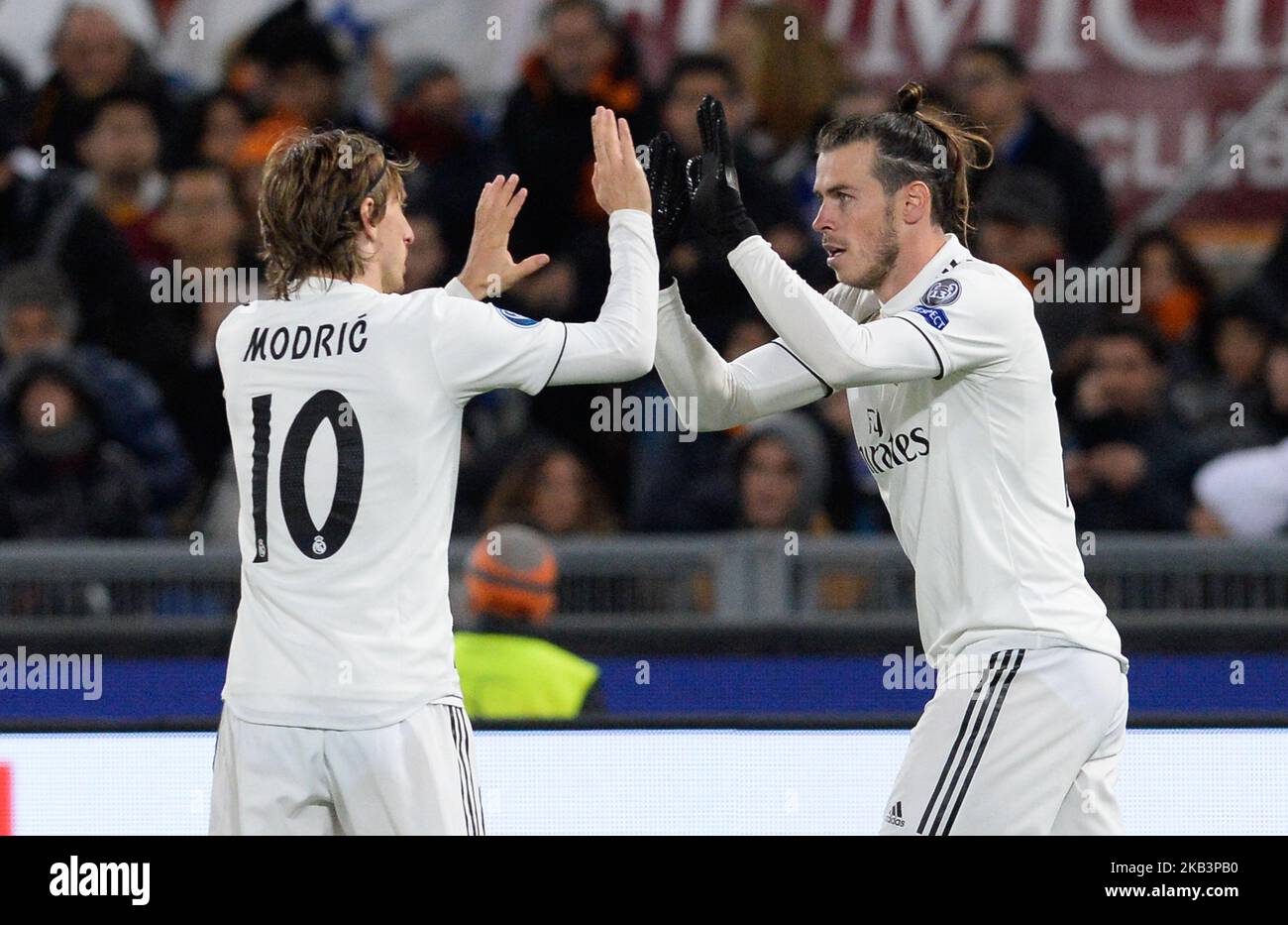 Gareth Bale celebrates with Luka Modric after scoring goal 1-0 during ...
