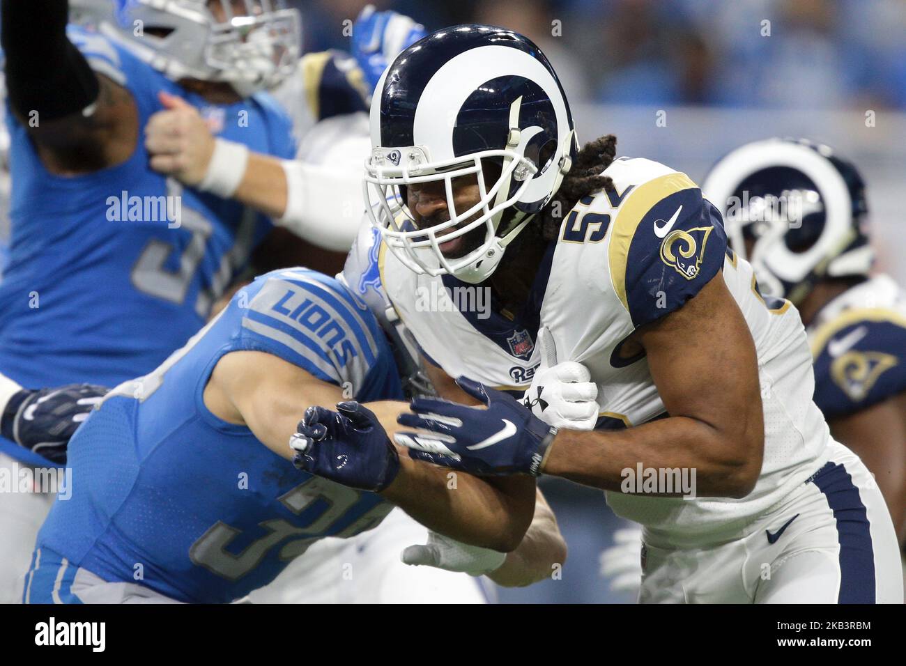 Detroit Lions running back Zach Zenner (34) deffends against Los ...