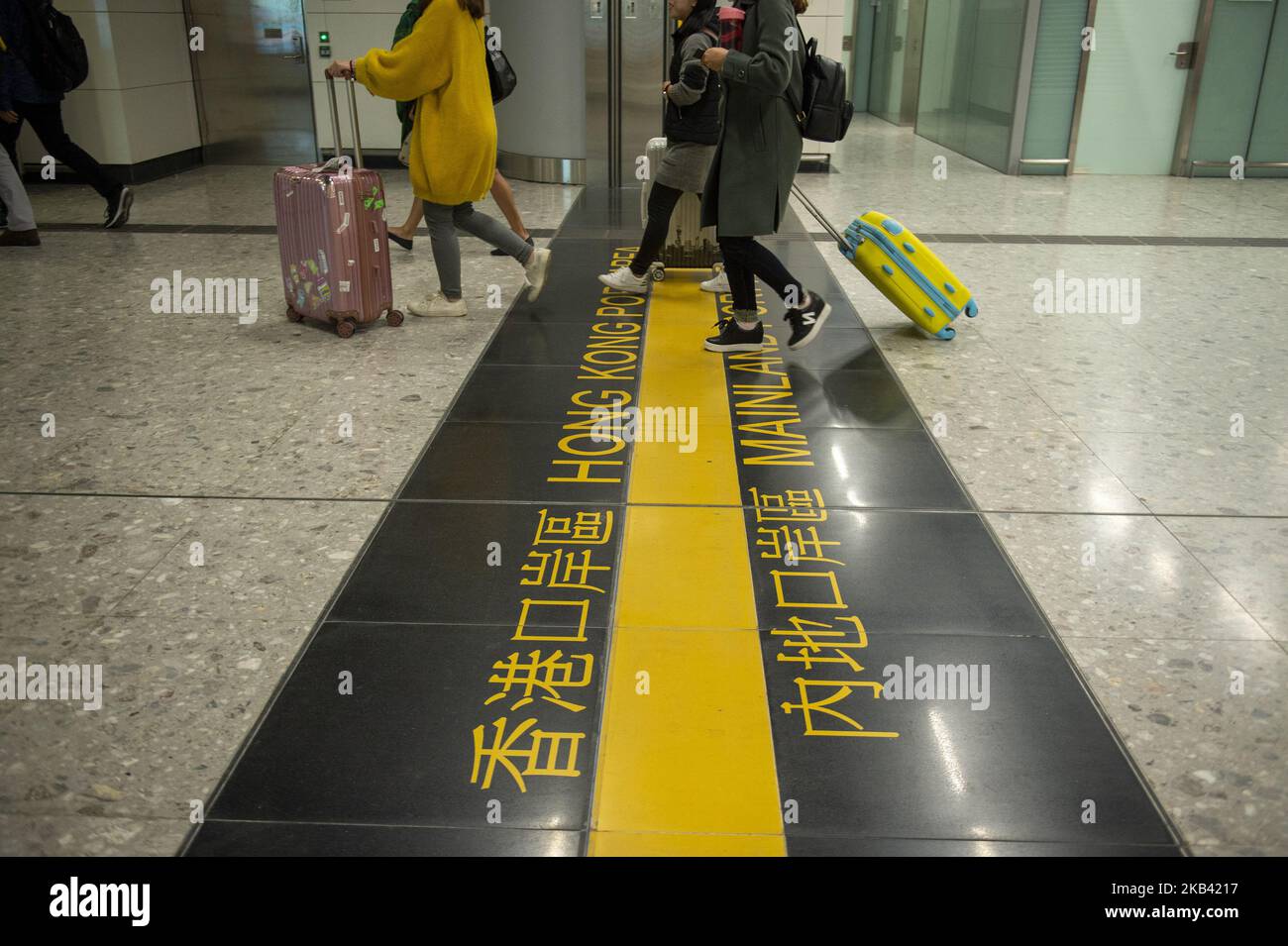 A border line of the port of Hong Kong and China is display in the West ...