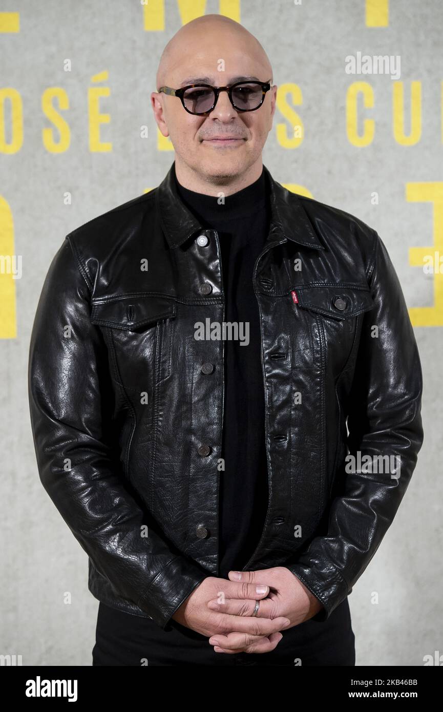 Pélicul hi-res stock photography and images - Alamy