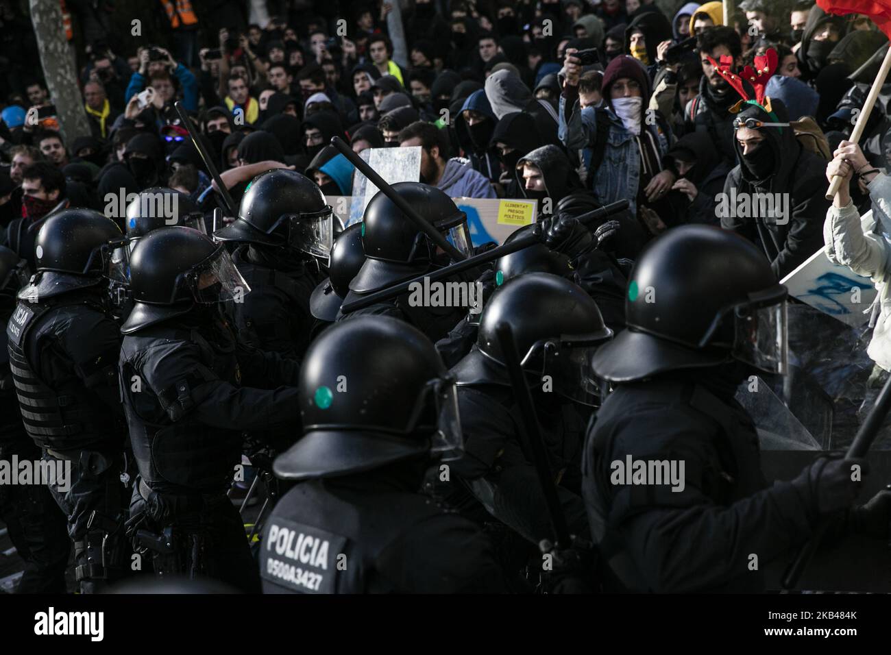 The Catalan Police "Mossos d'Esquadra" and the Spanish Police "Policia ...