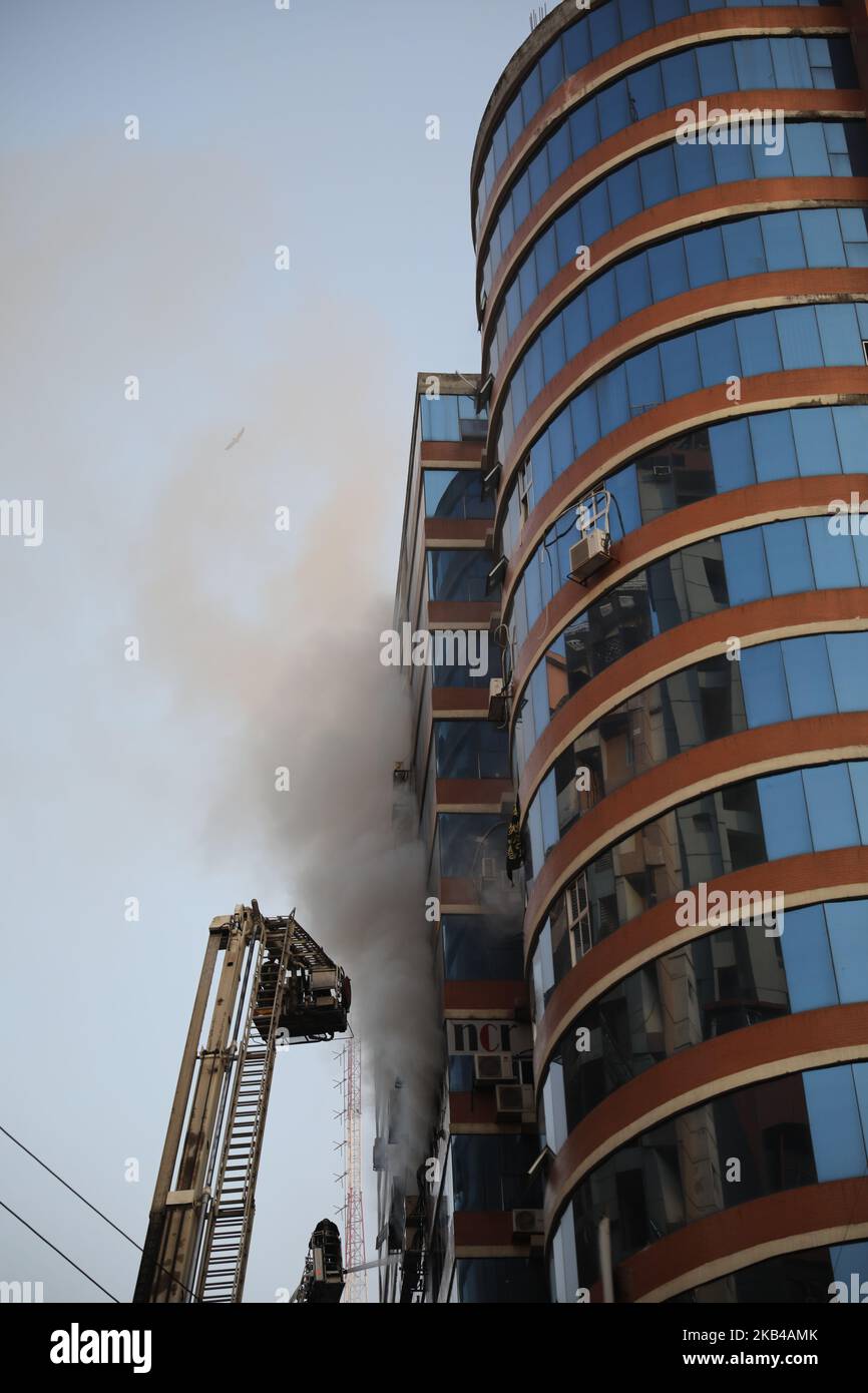 Bangladesh dhaka accident fire fire broke out multi store building hi ...