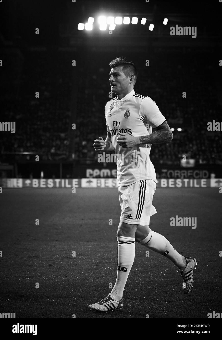 (EDITORS NOTE: This image has been converted to black and white). Toni ...