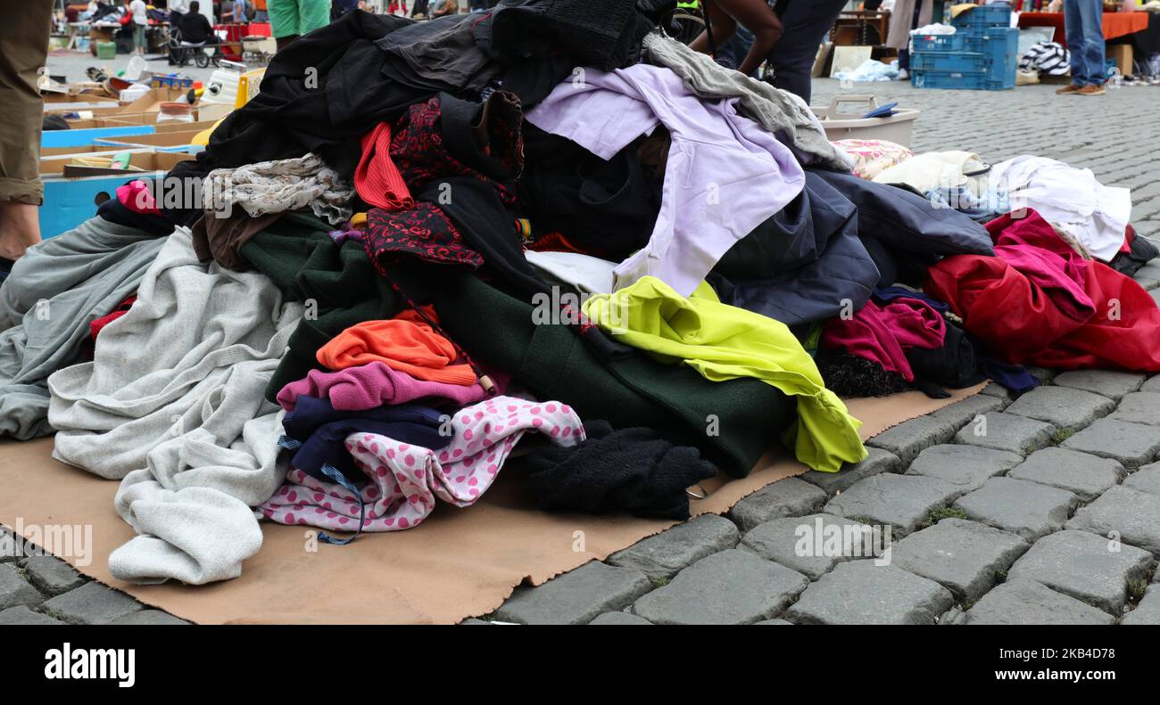 Pile second hand used clothes hi-res stock photography and images - Alamy