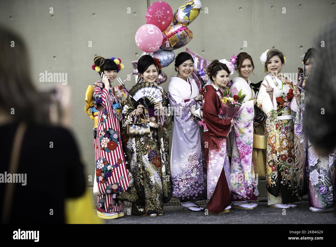 Okinawan young women hi-res stock photography and images - Alamy
