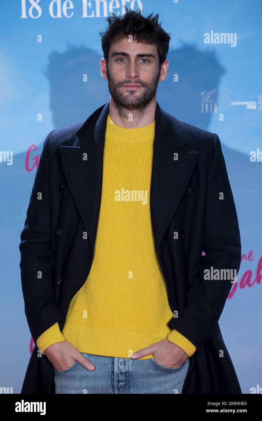 Presentacion formal hi-res stock photography and images - Alamy