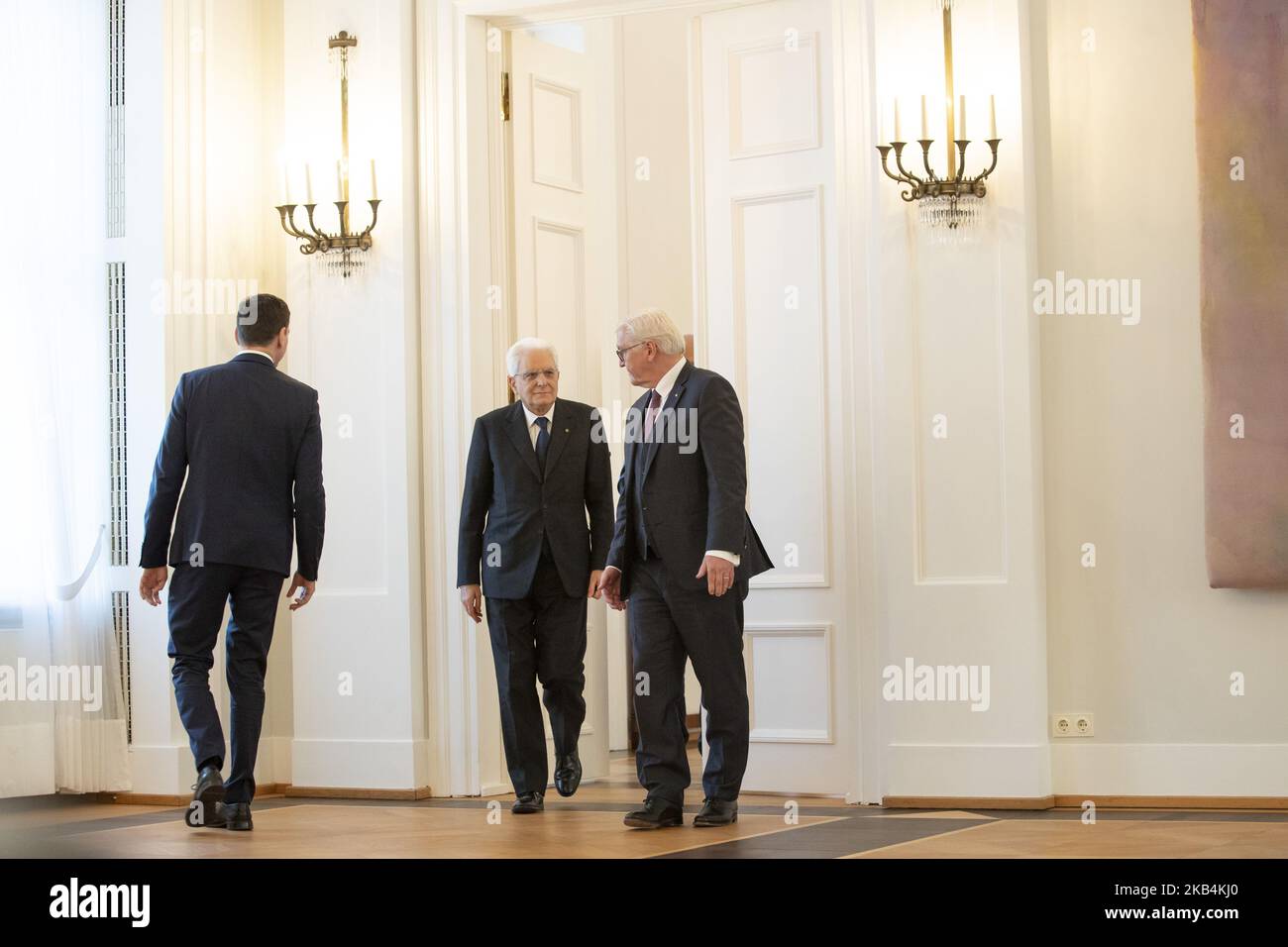 German President Frank-Walter Steinmeier (R) and Italian President ...