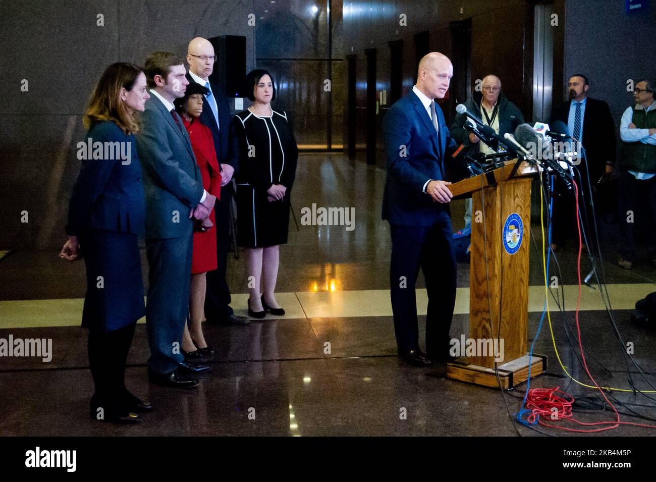 Prosecutor Joe McMahon at former Chicago police Officer Jason Van Dyke ...