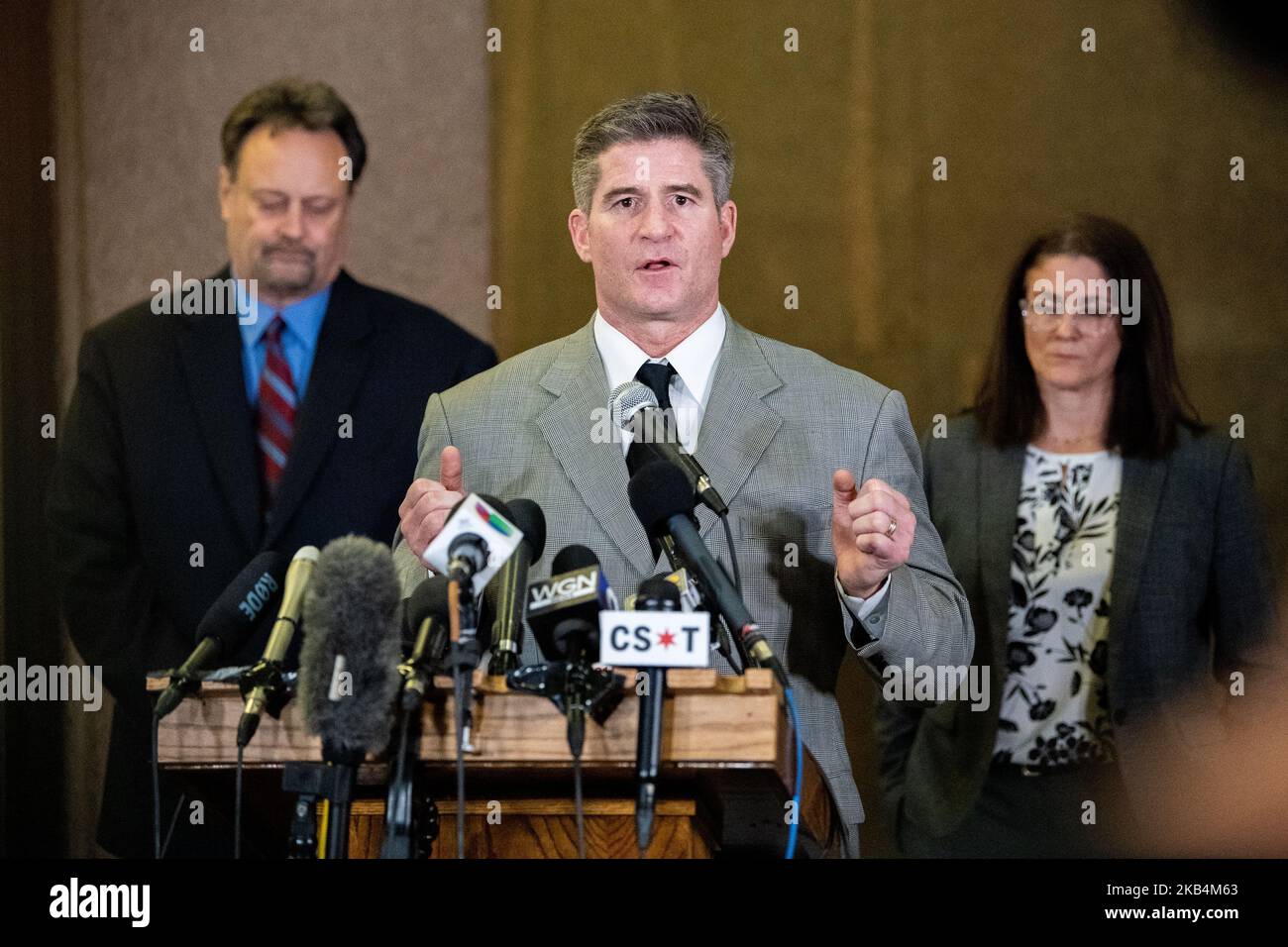 Daniel Herbert (C), attorney for Chicago police officer Jason Van Dyke ...