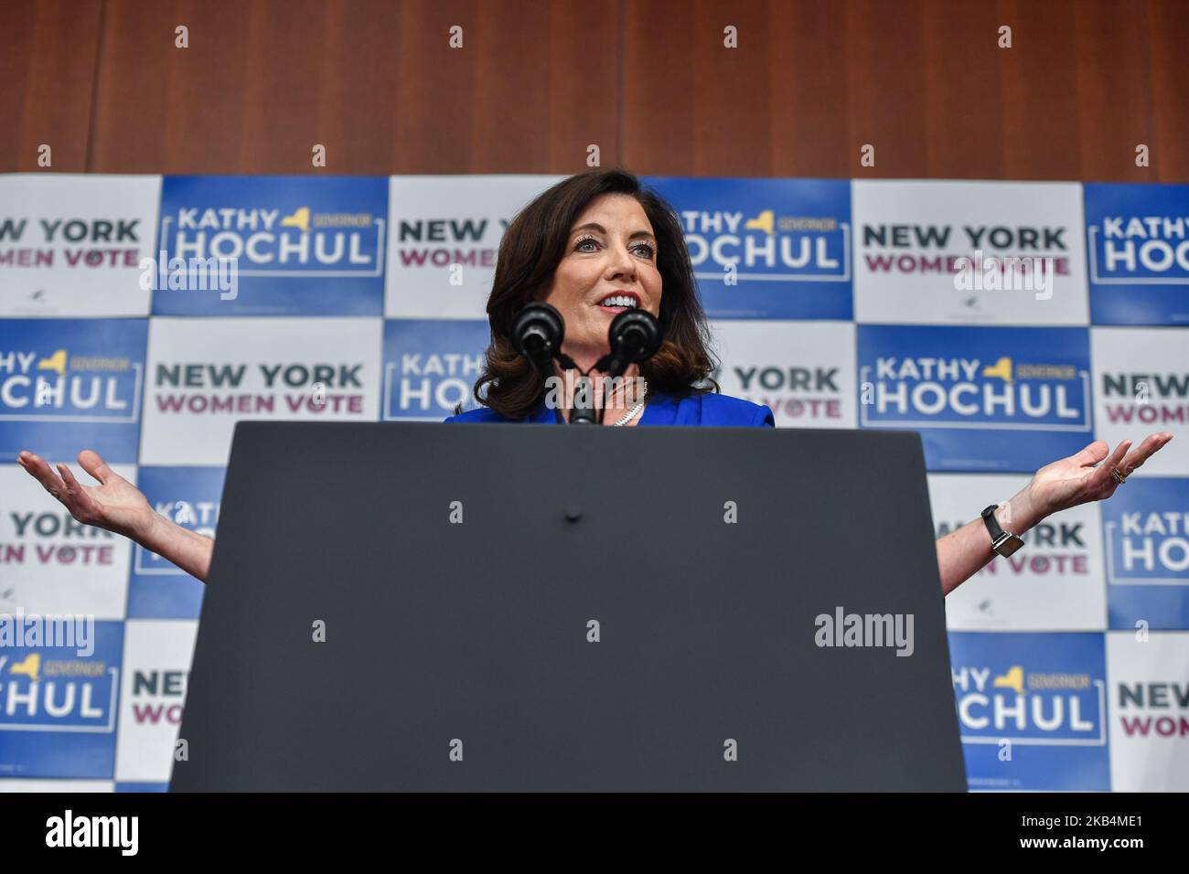 New York, USA. 03rd Nov, 2022. Governor Kathy Hochul speaks at an event ...