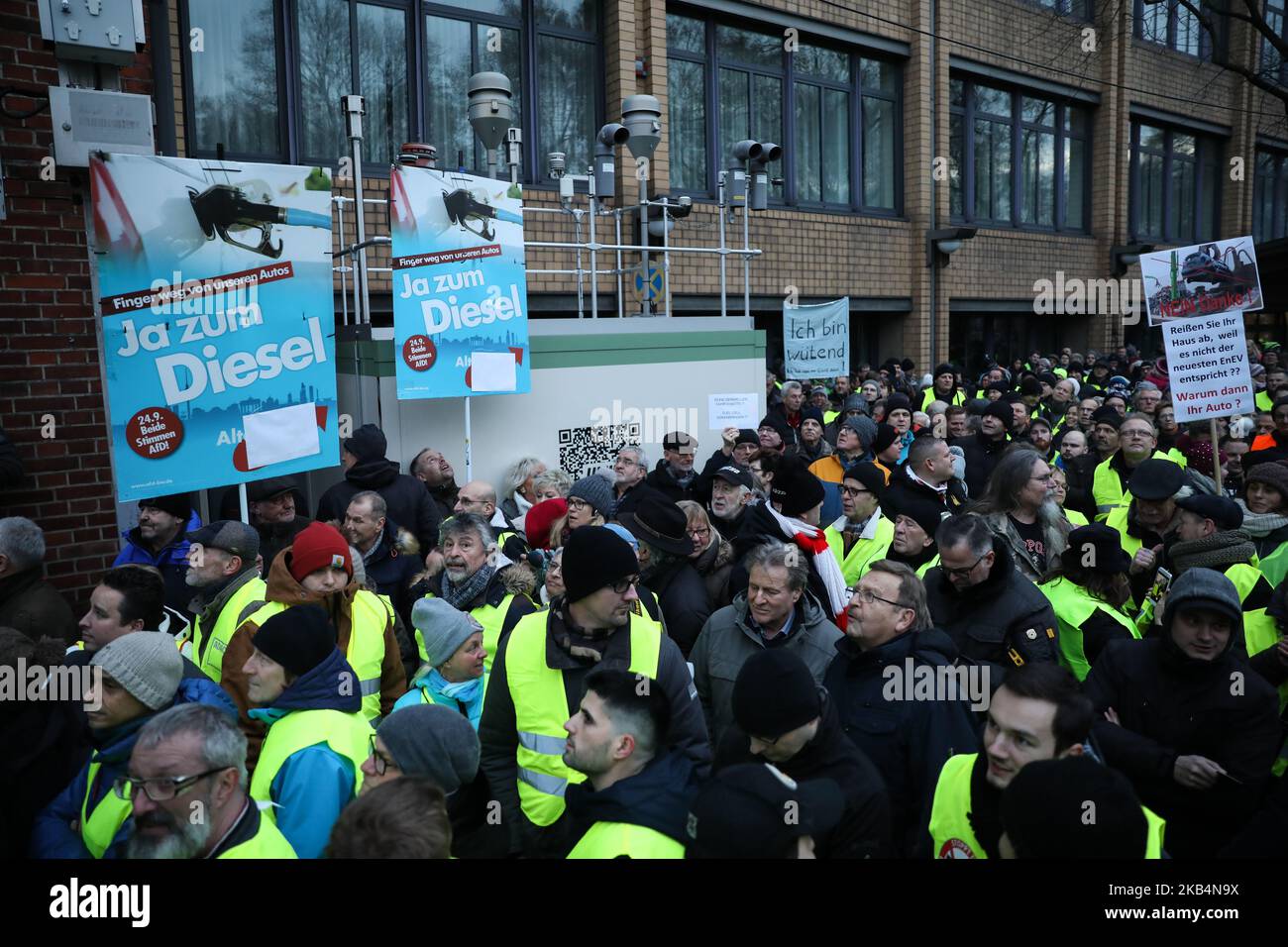 Protesters protest against driving ban on diesel vehicles in Stuttgart ...