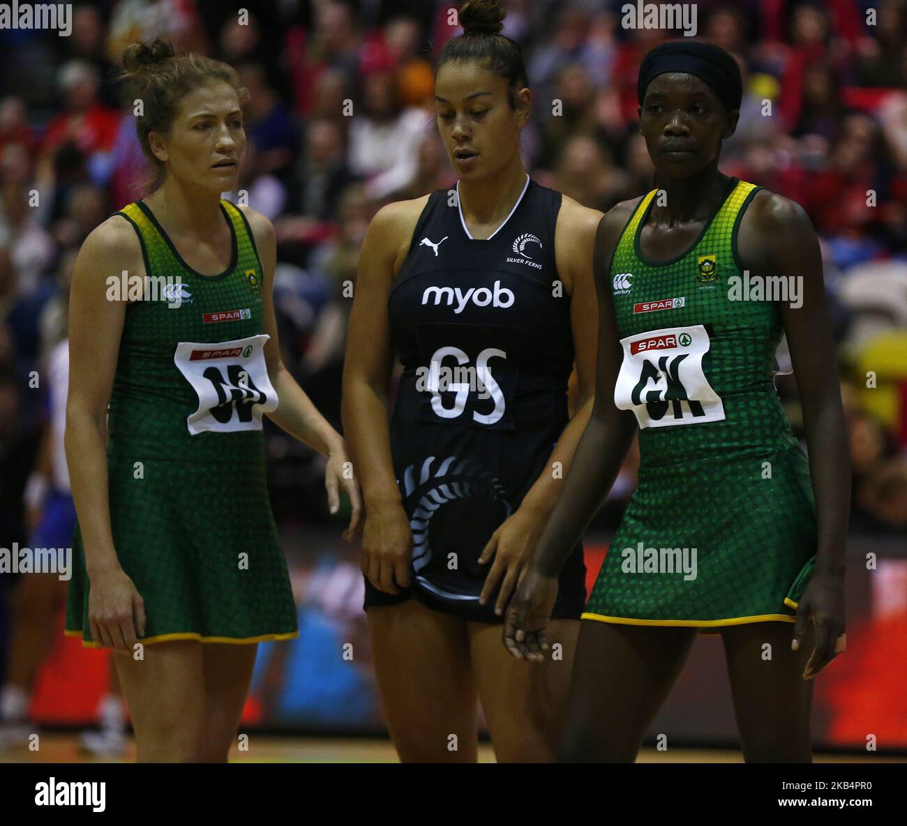 L-R Karla Pretorius of South Africa (SPAR Proteas) Maia Wilson of New ...