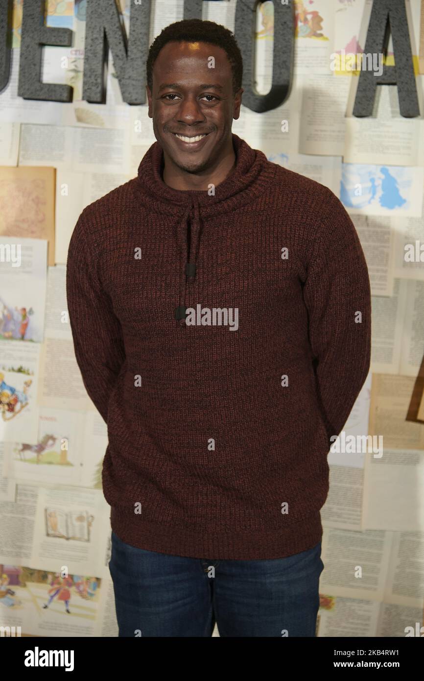 Un cuento al reves hi-res stock photography and images - Alamy