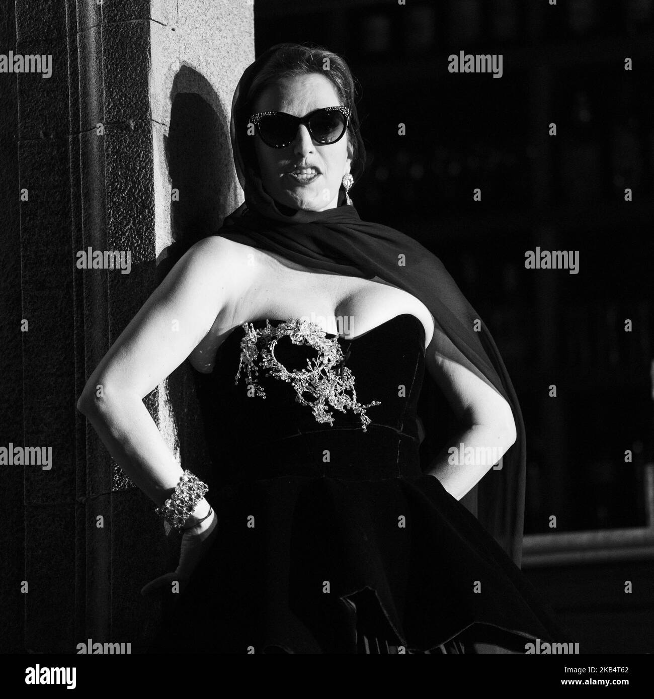 El teatro de la opera Black and White Stock Photos & Images - Alamy