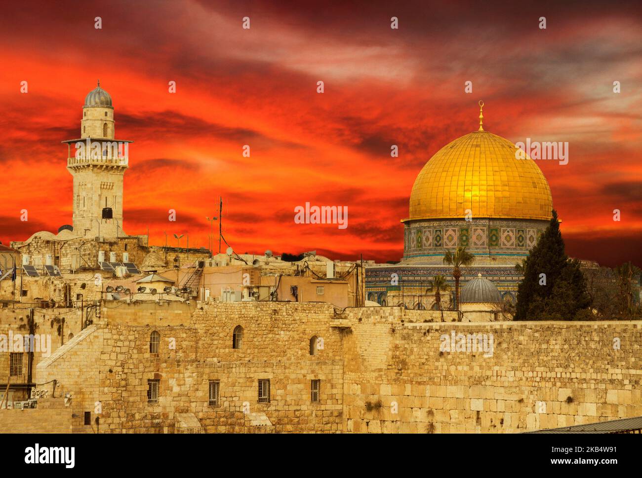 Skyline of the Old City at the Western Wall, the wailing wall, and ...