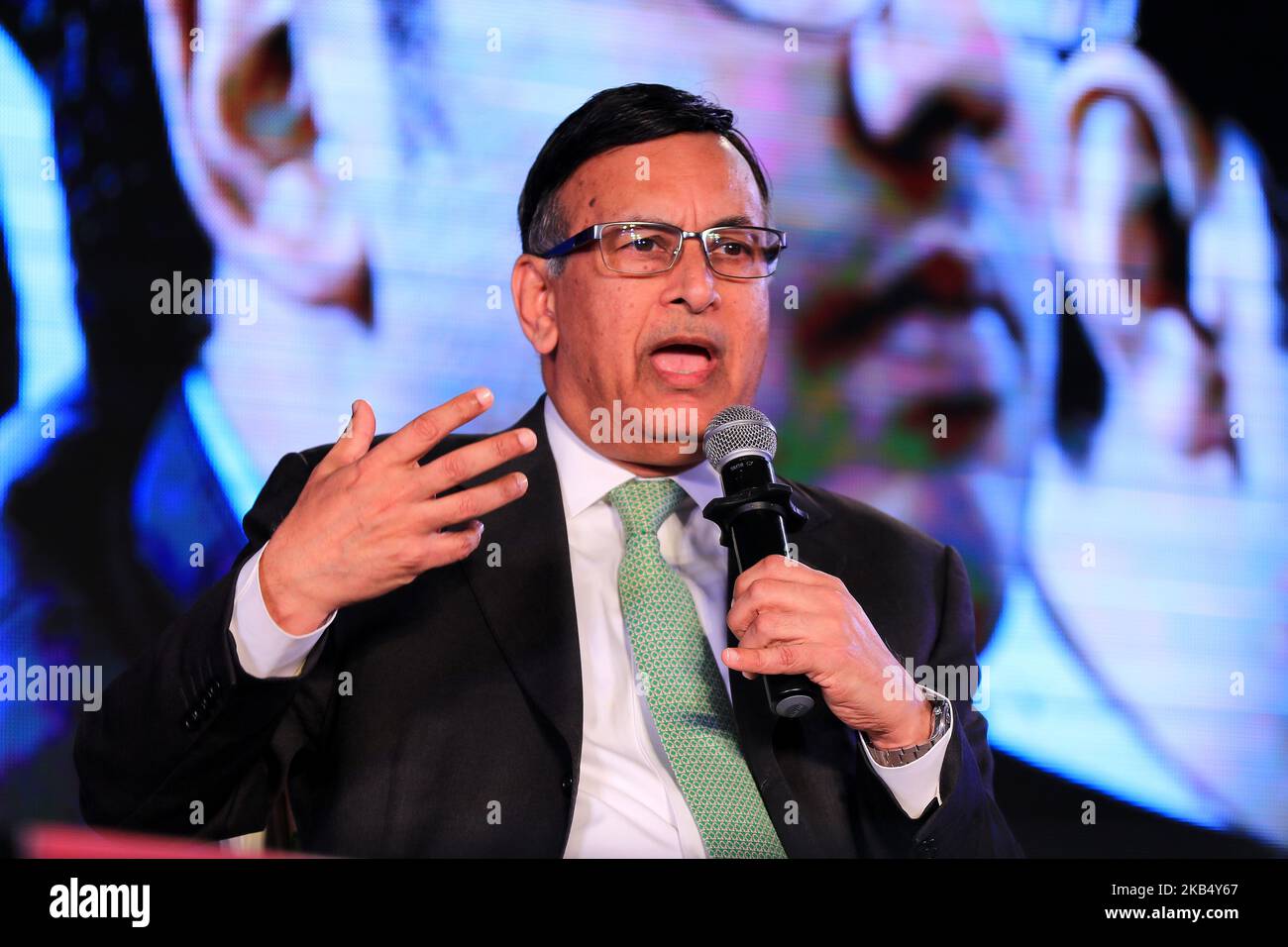 Husain haqqani hi-res stock photography and images - Alamy