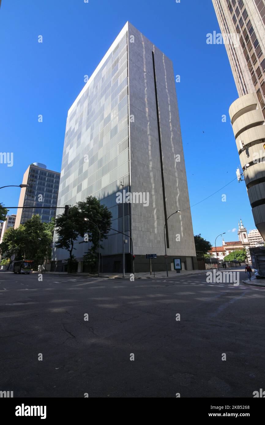Irreparable buildings hi-res stock photography and images - Alamy