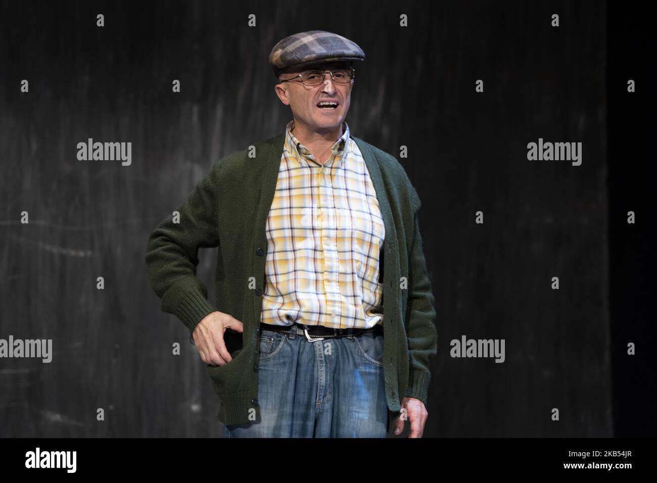 Elvis gonzalez hi-res stock photography and images - Alamy