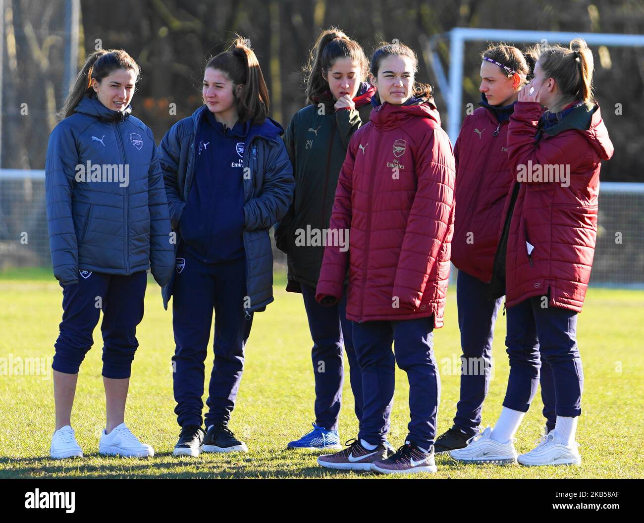 Arsenal Youngsters and Danielle Van De Donk before the the SSE Women's ...