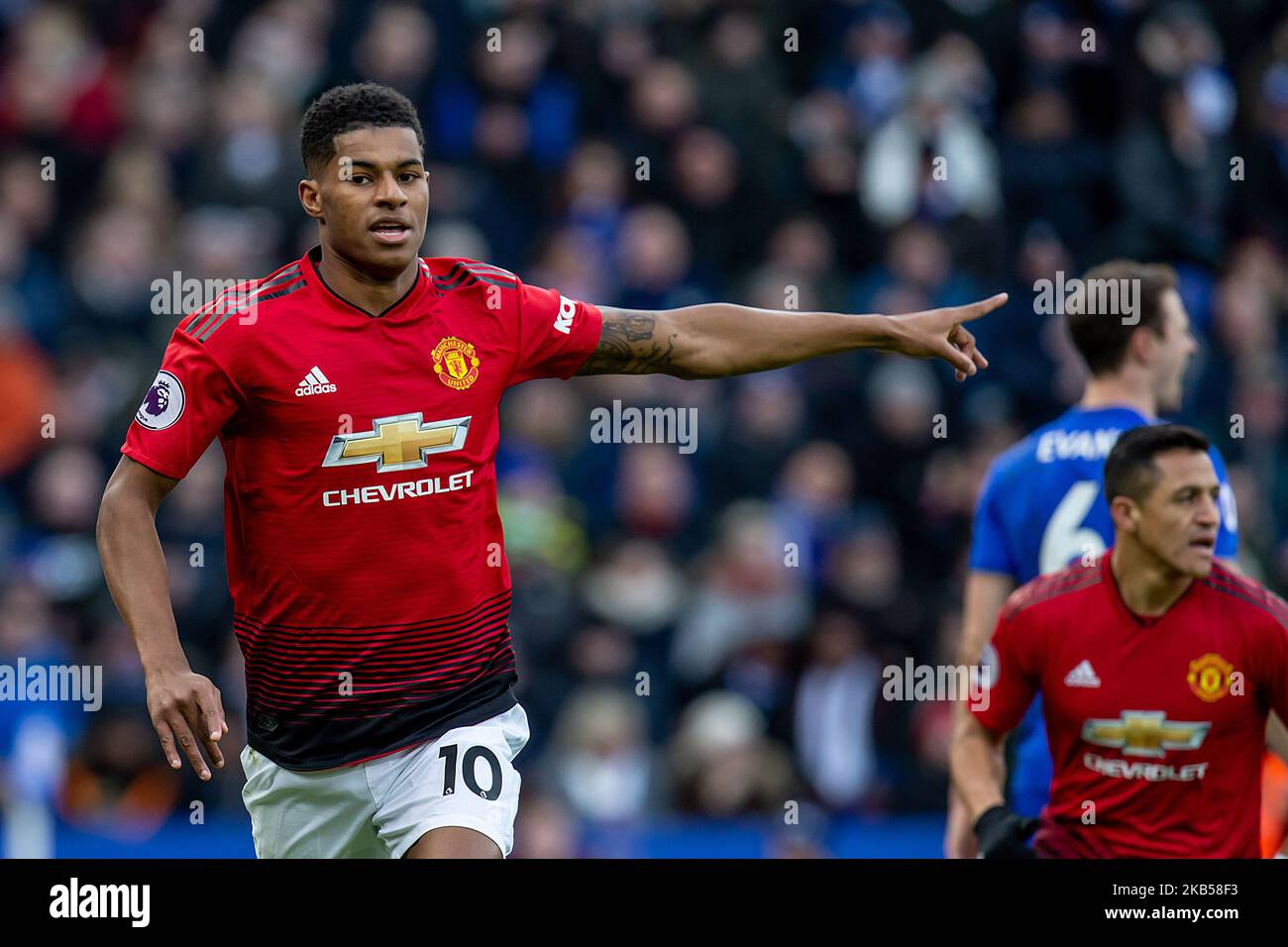 Marcus Rashford of Manchester United turns to celebrate after scoring ...
