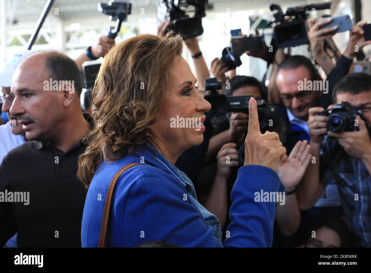 Presidential candidate Sandra Torres, of the National Unity of Hope ...